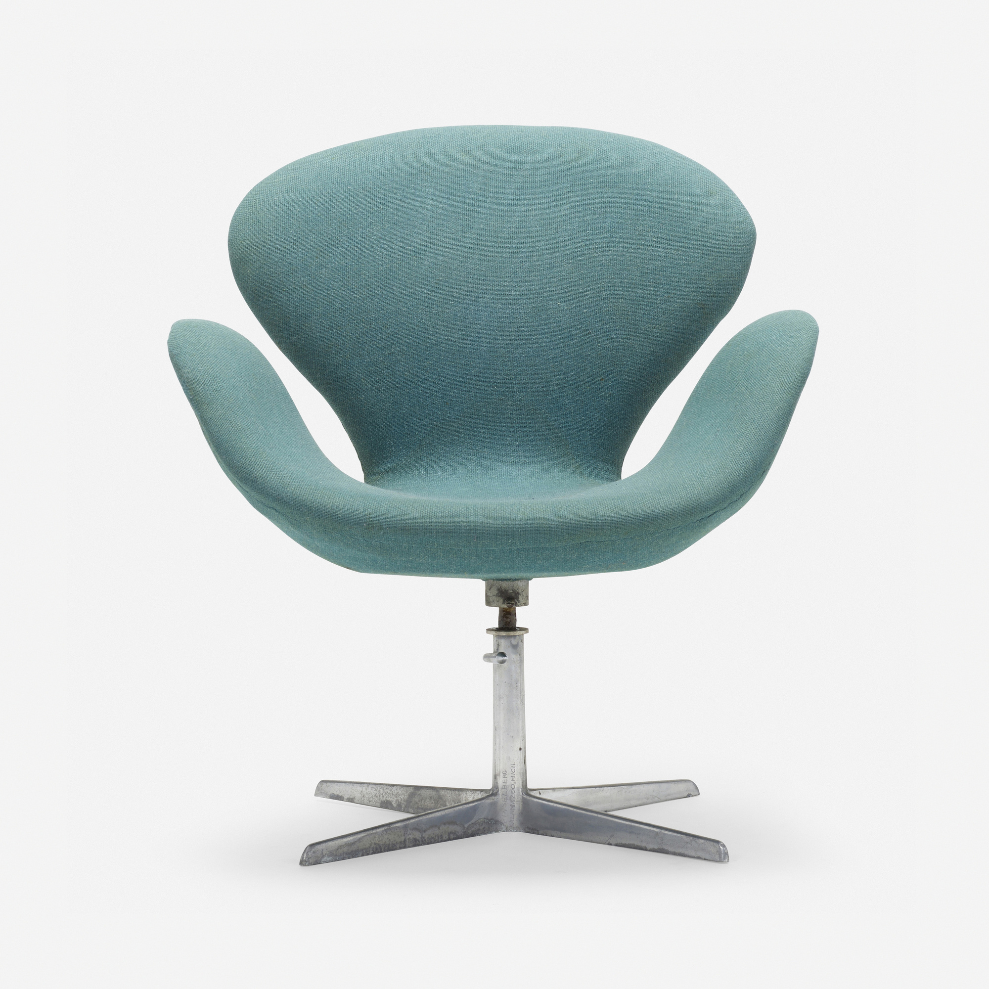 Shop Now Premium Range of Chairs at Lowest Rates - Finch Fox